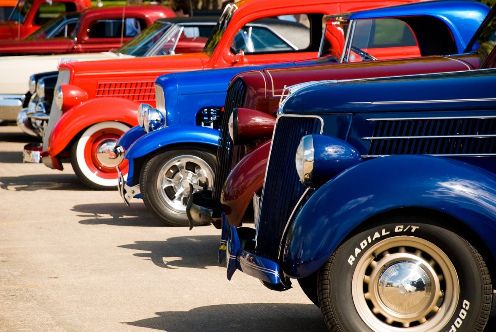 Auto Paint HQ: Shop Custom Automotive Car Paint Kits & Products