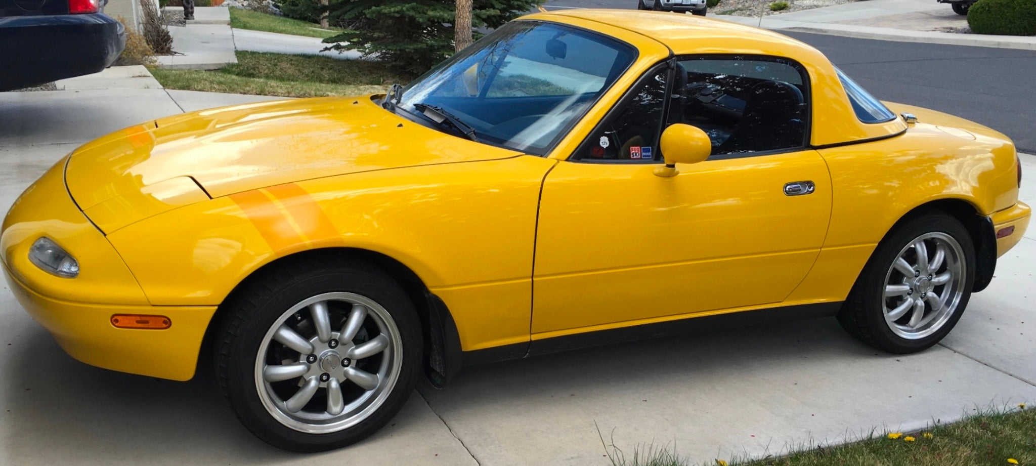 Mazda HZ Sunburst Yellow Basecoat Clearcoat Quart Complete Paint Kit ...