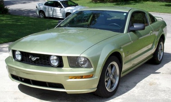 Ford P1 Lime Gold Basecoat Clearcoat Quart Complete Paint Kit – Auto ...